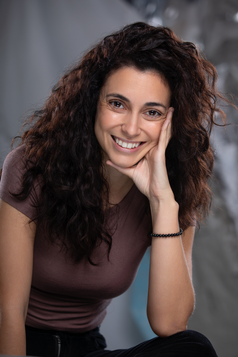 Ana Bento – The Board